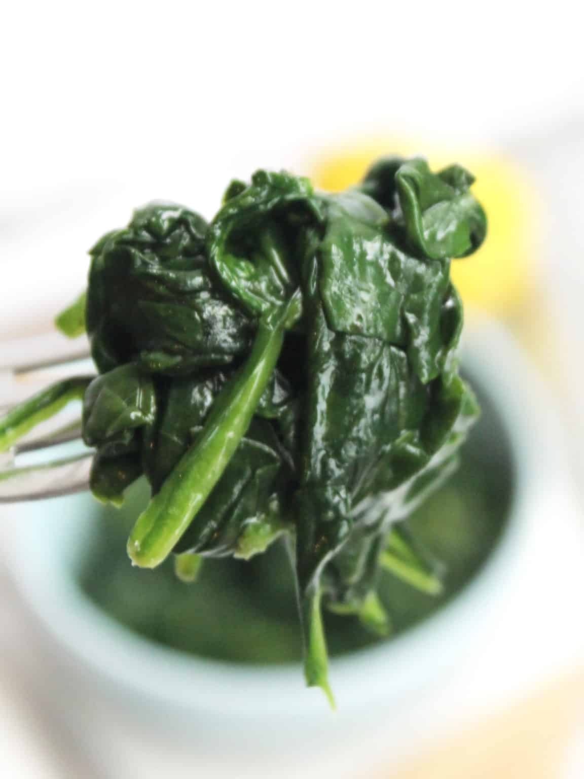 Buttered Wilted Spinach with Garlic and Lemon - Bite On The Side