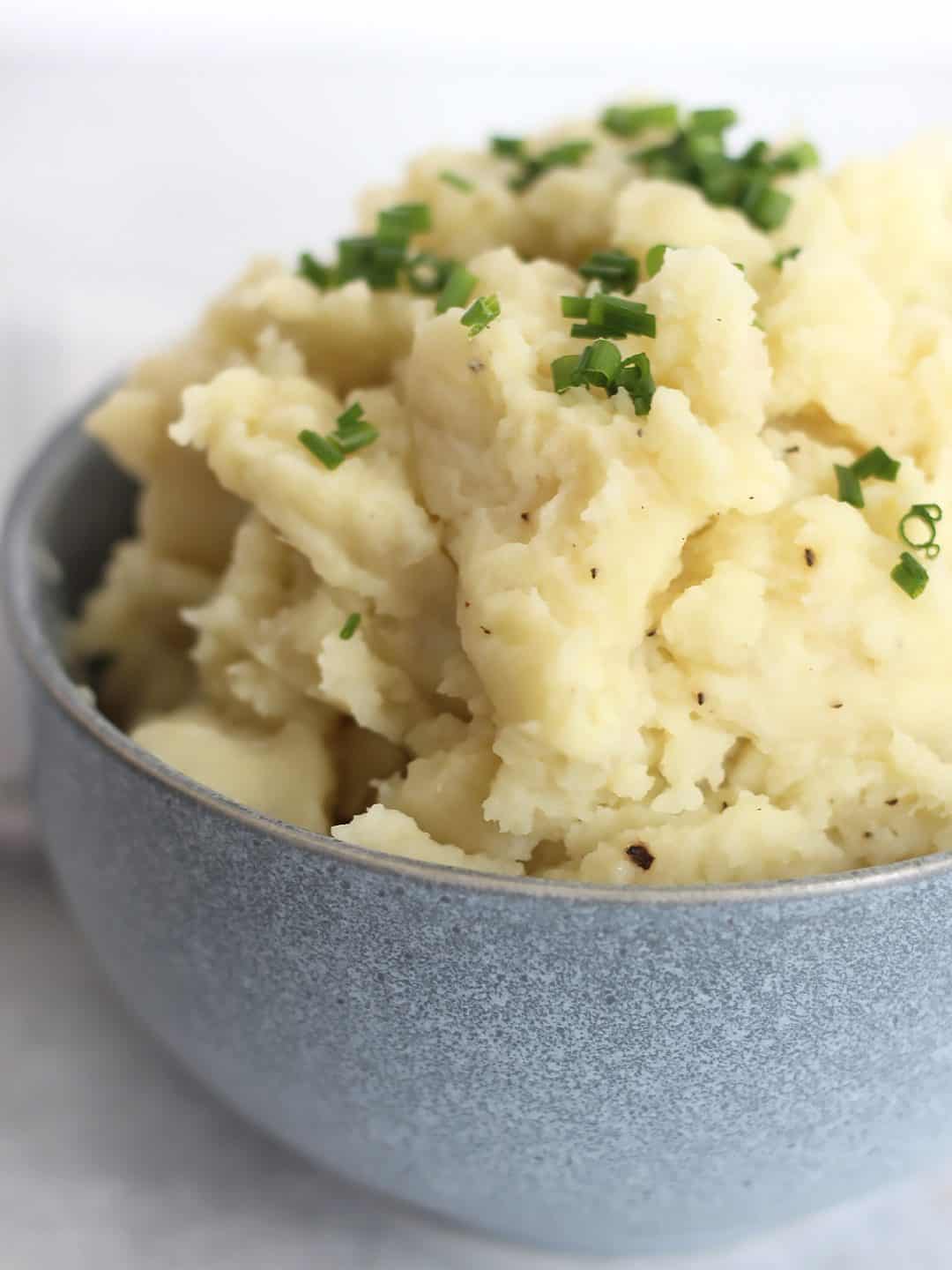 Almond Milk Mashed Potatoes (Whole30, Vegan) - Bite On The Side