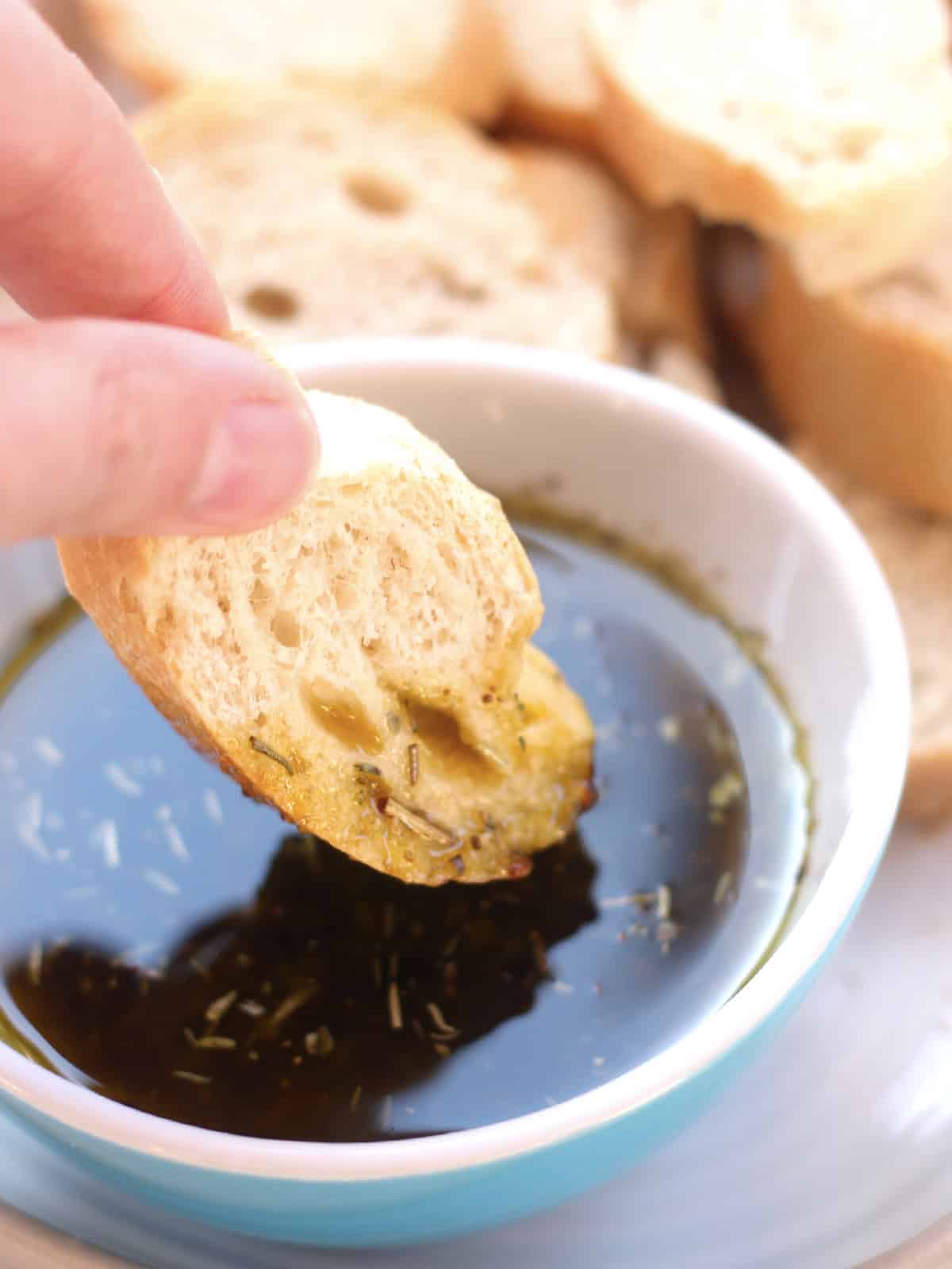 Oil Bread Dipper with Balsamic and Herbs - Bite On The Side