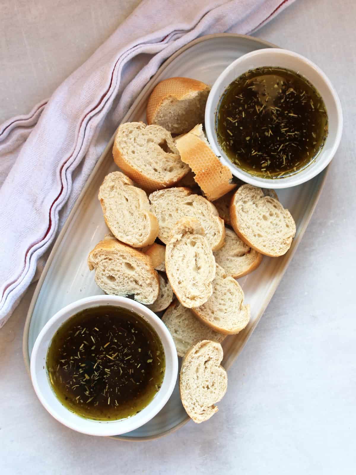 Oil Bread Dipper with Balsamic and Herbs - Bite On The Side